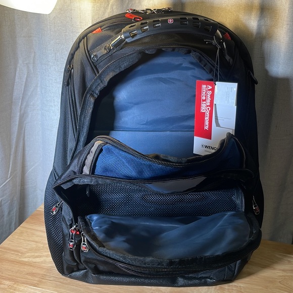 Wenger | Bags | Nwt Wenger Ibex Laptop Backpack Fits 7 Inch Laptop ...